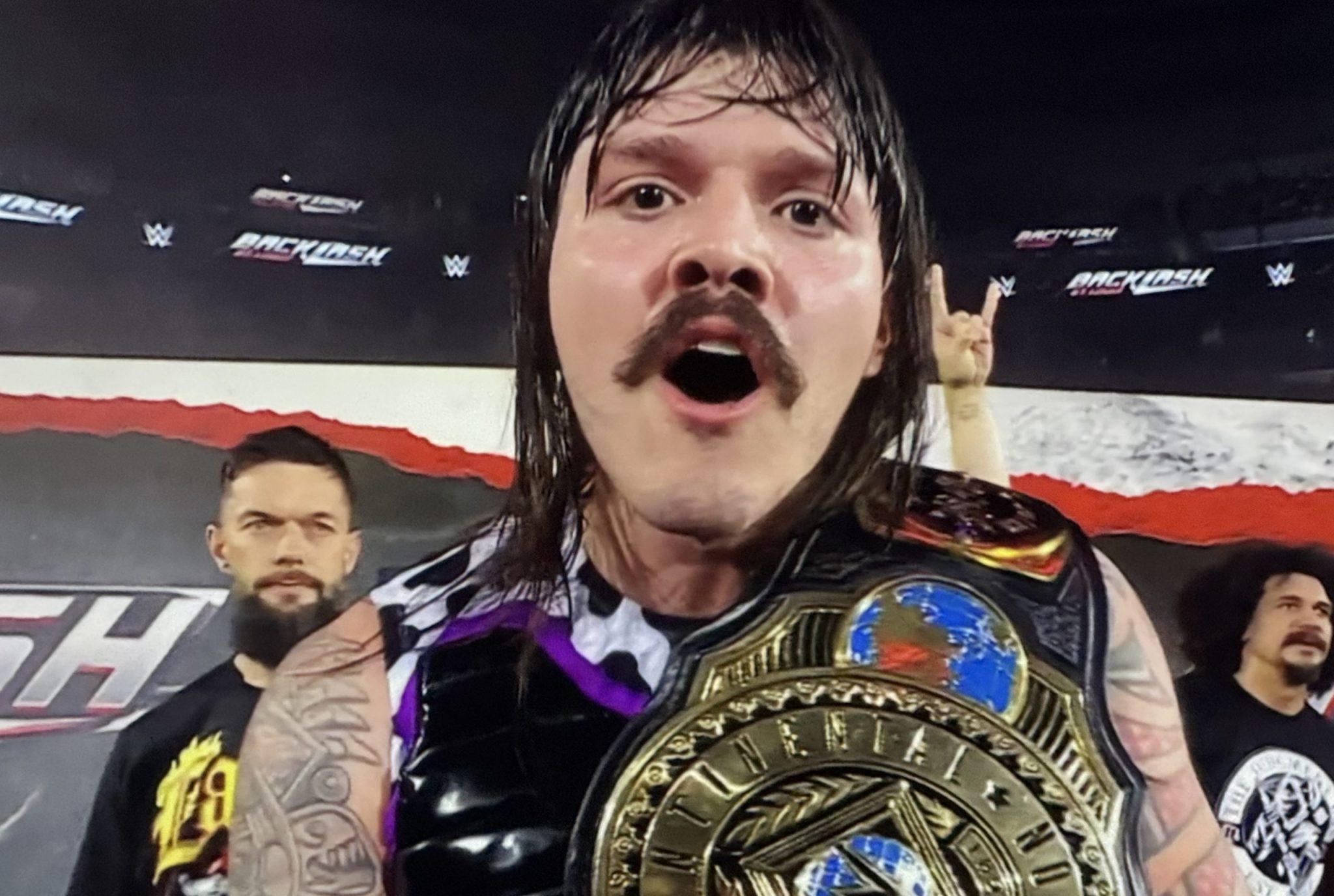 Dominik Mysterio Retains WWE Intercontinental Championship After Controversial Finish